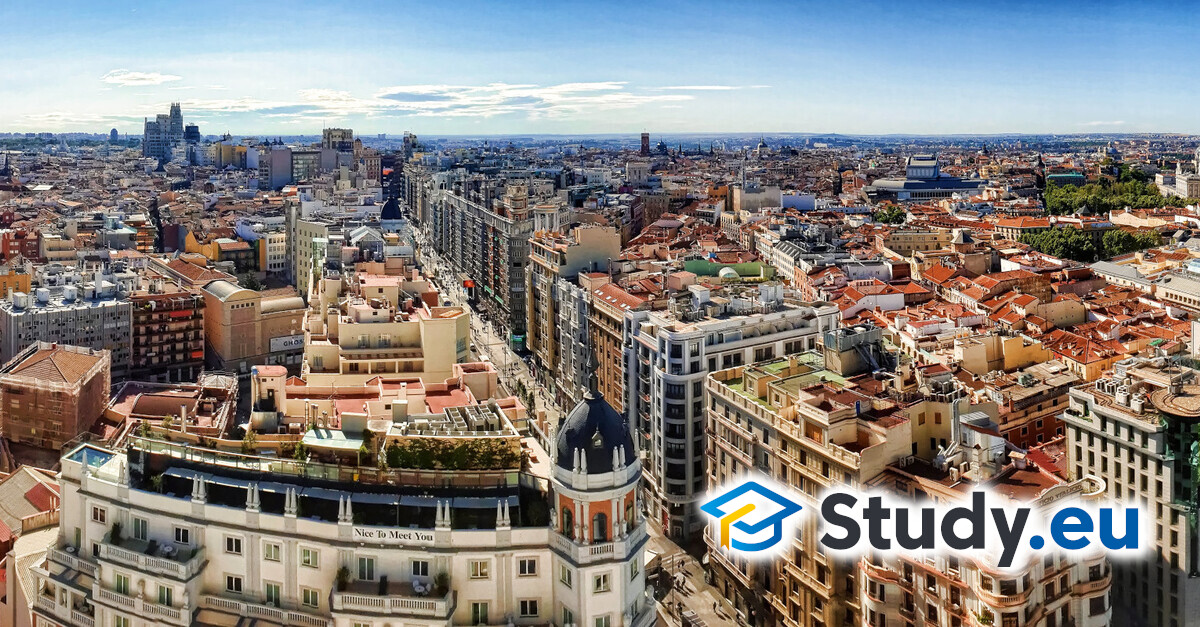 Study Business in Spain: All you need to know | Study.eu